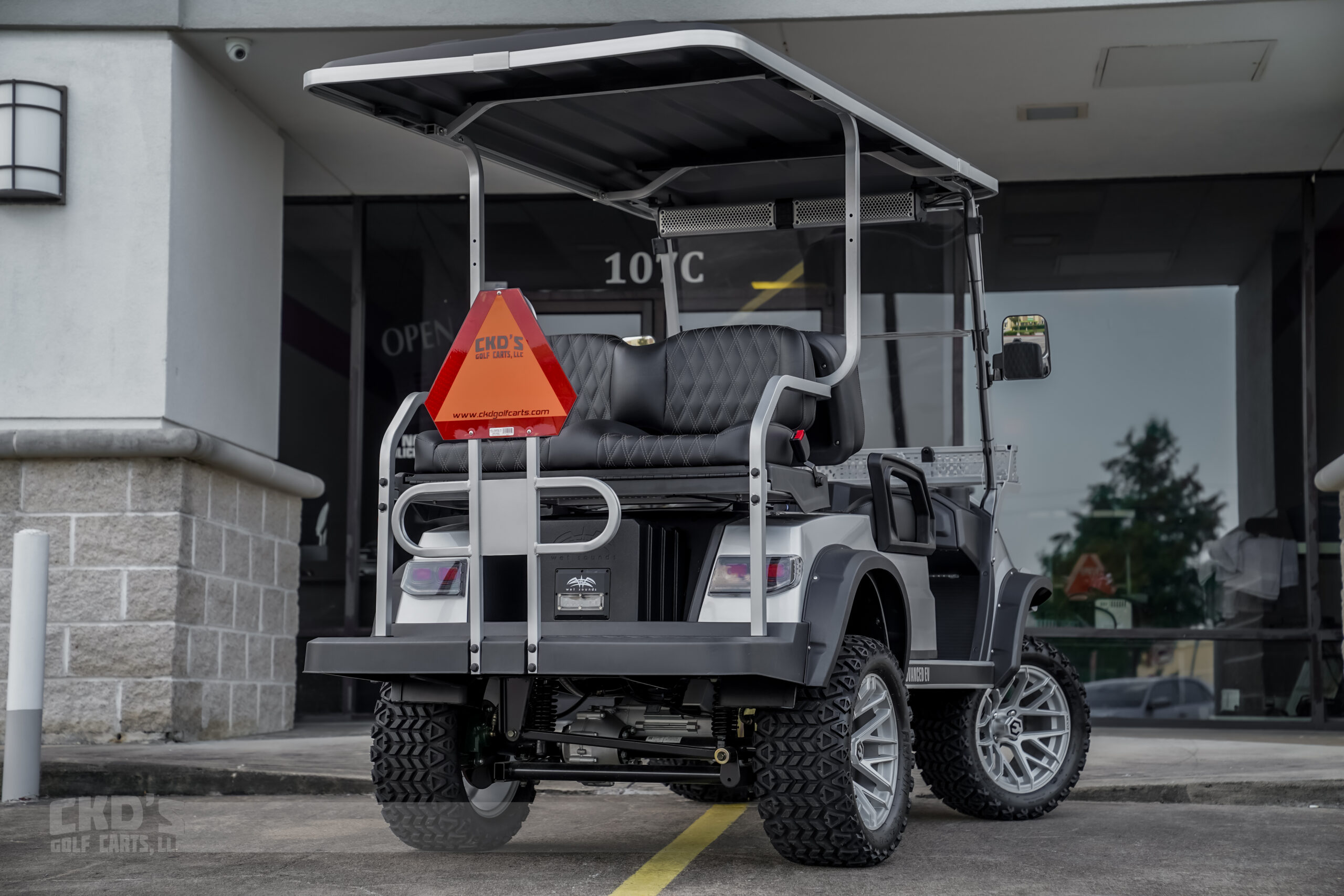 2024 Advanced EV Advent Lithium Golf Cart – Silver - CKD's Golf Carts